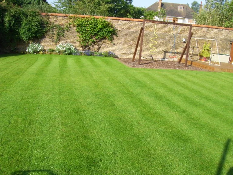 Lawn Care 3 - Complete Turf Management